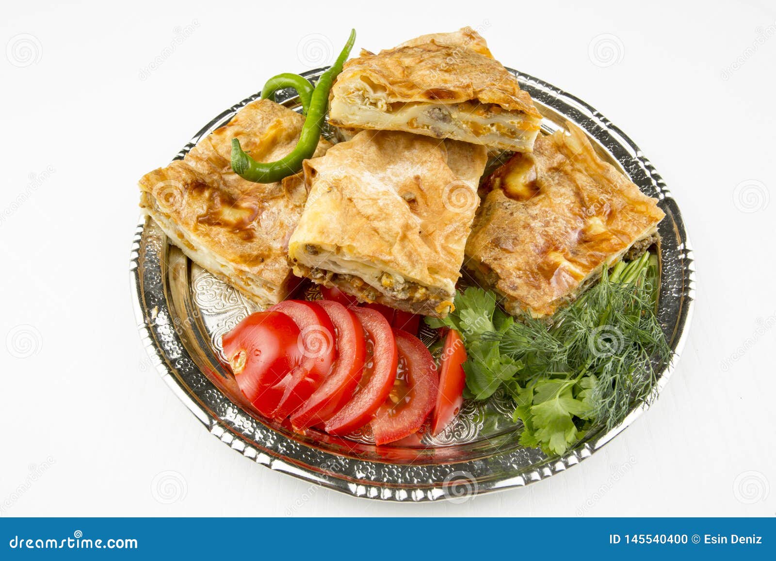 Carnes E Queijos De Pasta Recheada, De Queijo, Borek, Serviam-nos ...