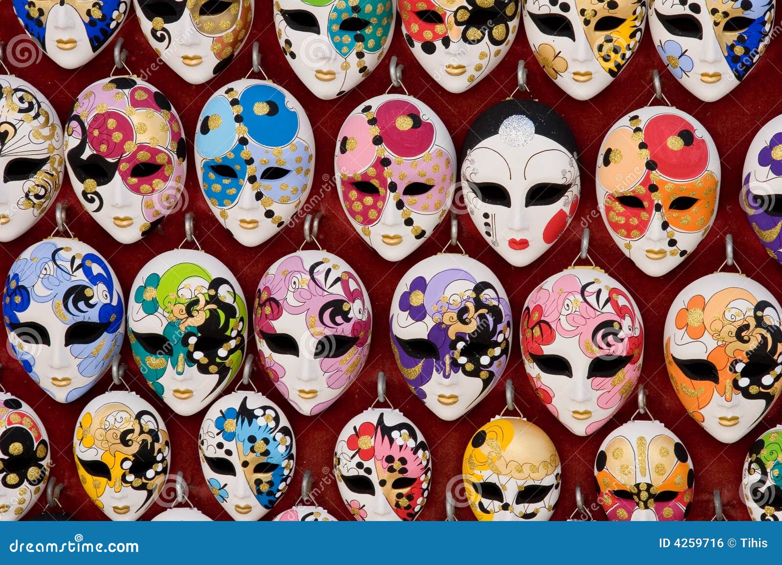 Carneval maskering arkivfoto. Bild av färg, ferie, dräkt - 4259716