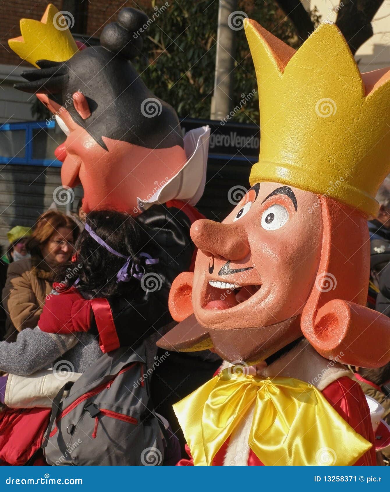 Carnival - Fairytale Characters Float Editorial Photo - Image of ...