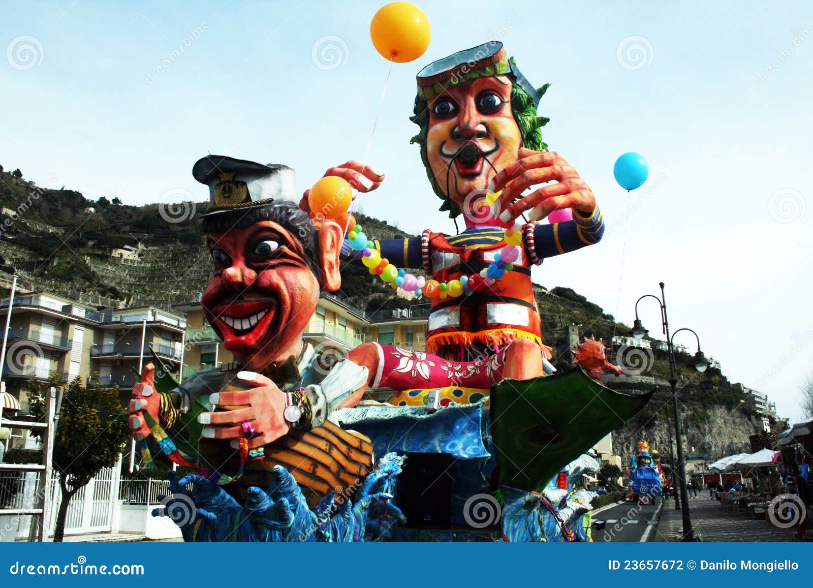 Carnival float editorial photography. Image of mache - 23657672