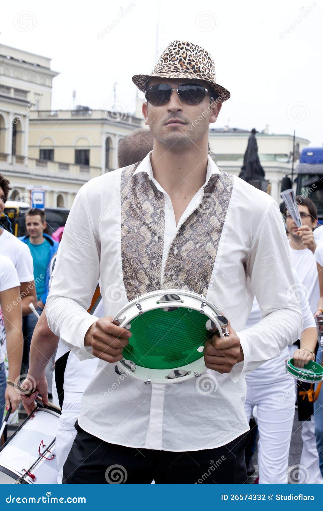 Carnival musicians editorial photography. Image of beautiful - 26574332