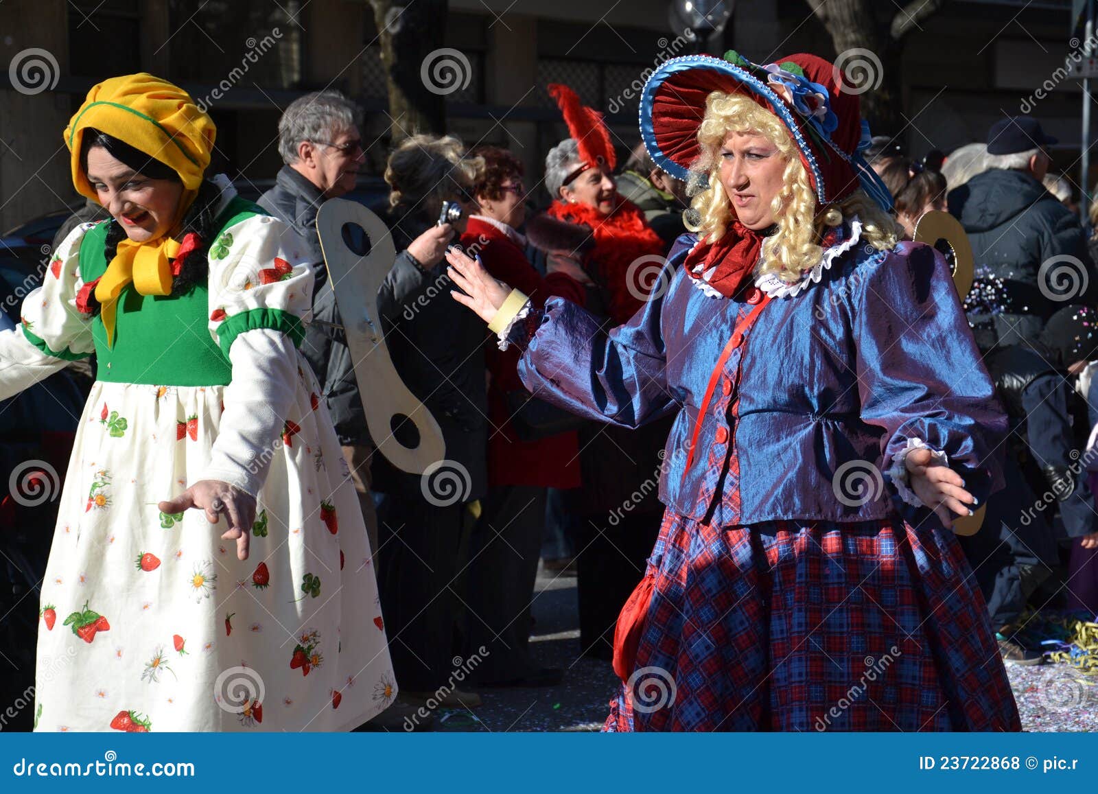 Carnival - wind up dolls editorial stock photo. Image of mechanical ...