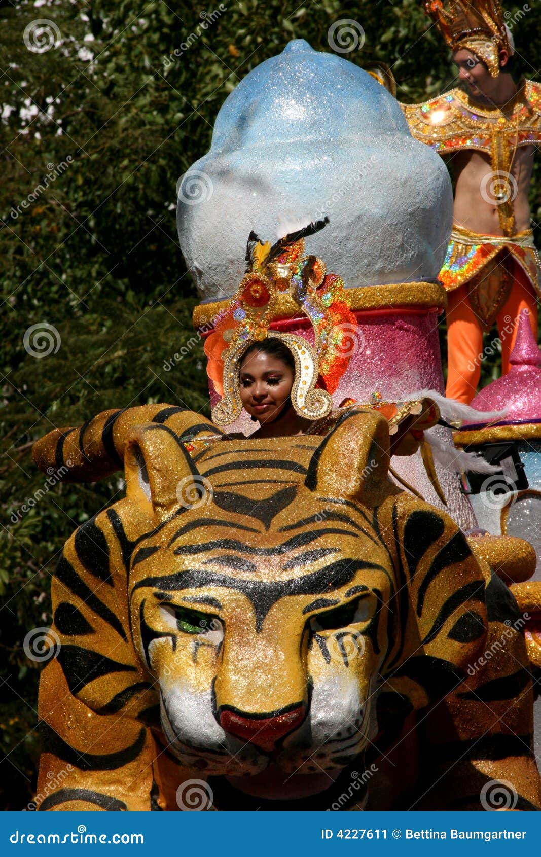 Carnivals float editorial photo. Image of parade, america - 4227611