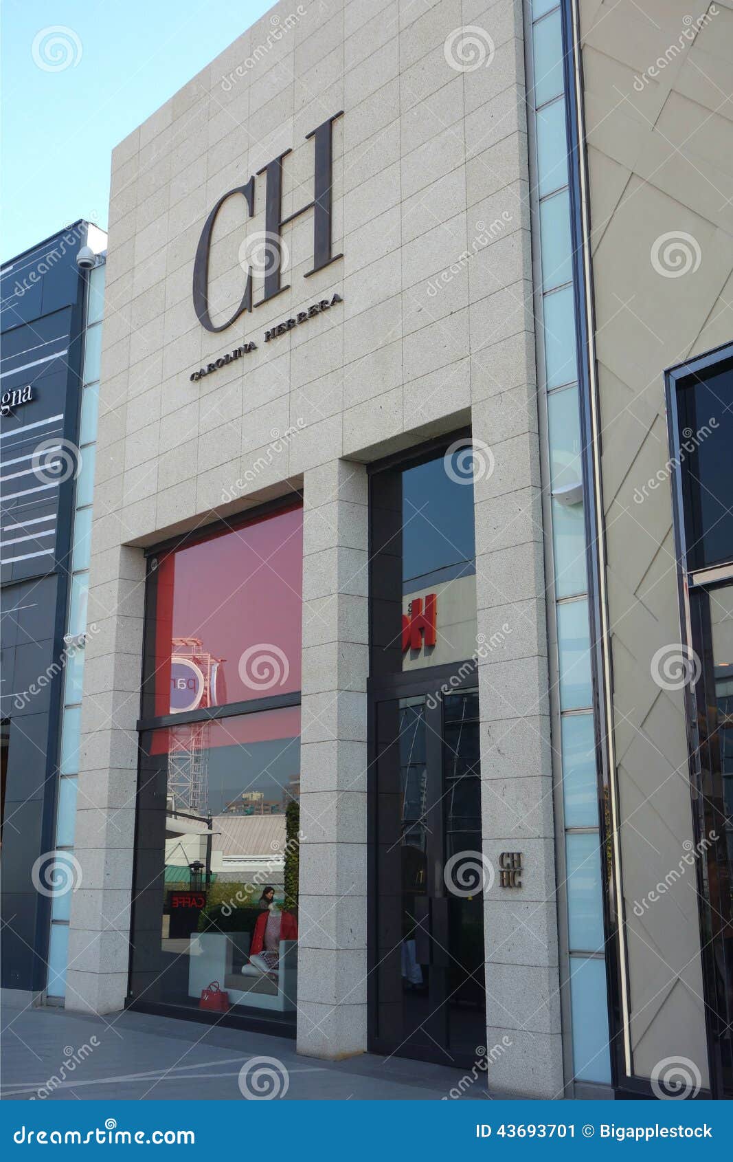 Carolina Herrera Store fotografia editoriale. Immagine di santiago ...