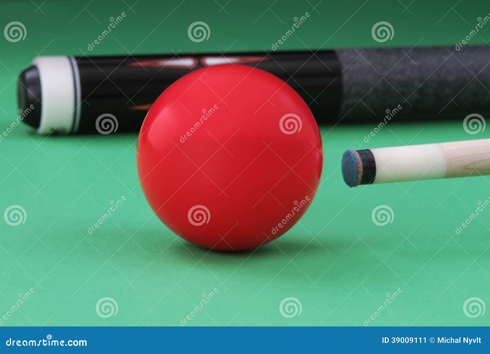 Carom balls stock image. Image of game, aiming, carambole - 39009111