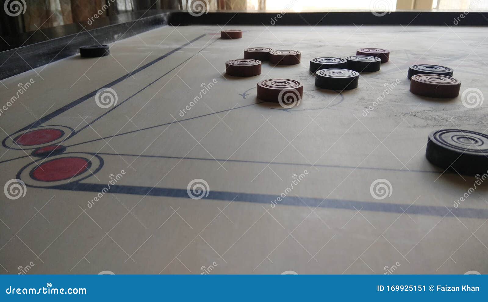 Carom Board a Classic Indoor Game Stock Image - Image of hole, liesure ...