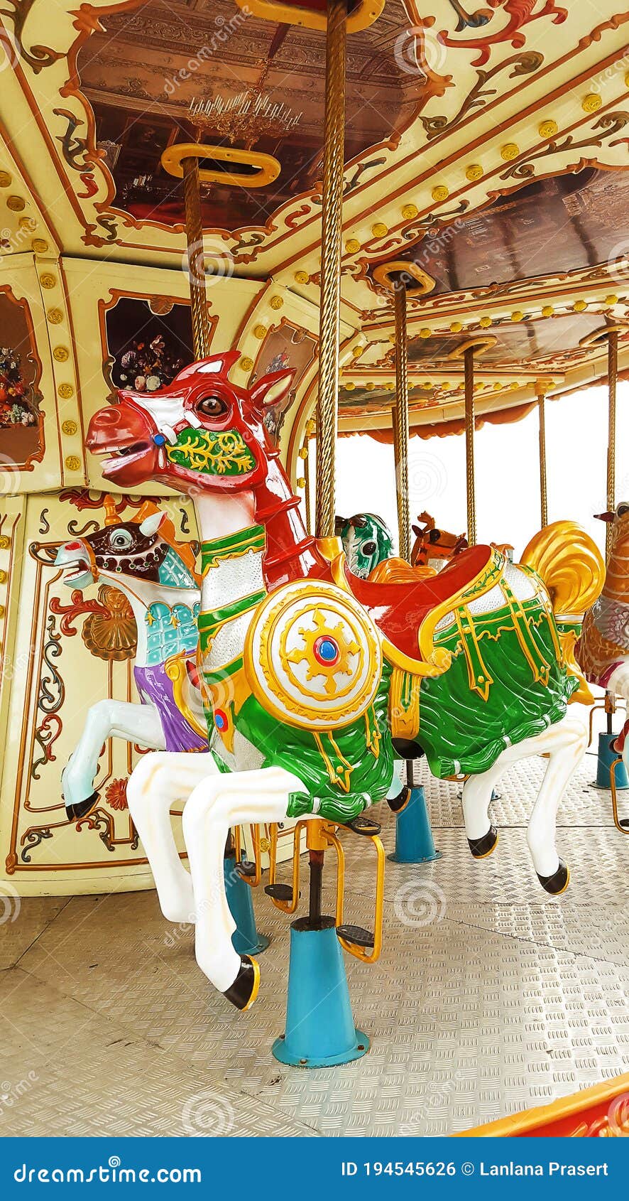 Family Fan Carousel Stock Photos - Free & Royalty-Free Stock Photos ...