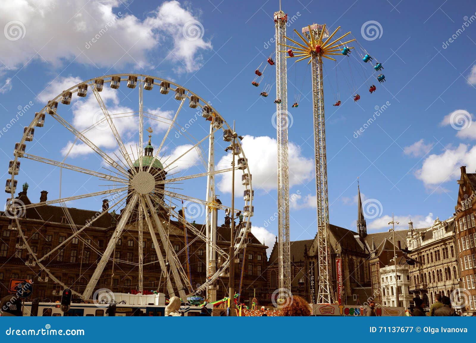 Carousel editorial photography. Image of gull, white - 71137677
