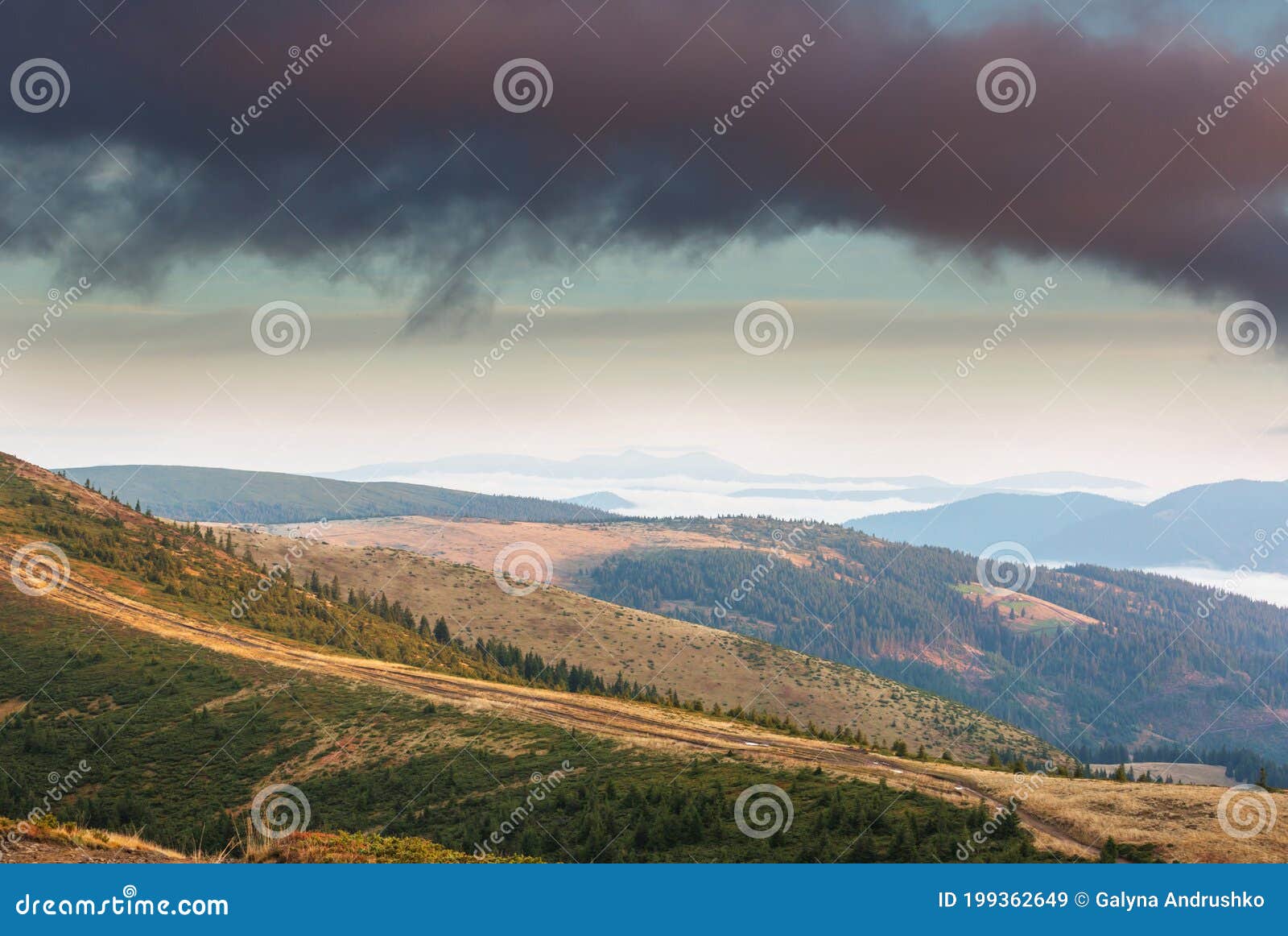 Carpates image stock. Image du montagnes, stupéfiant - 199362649