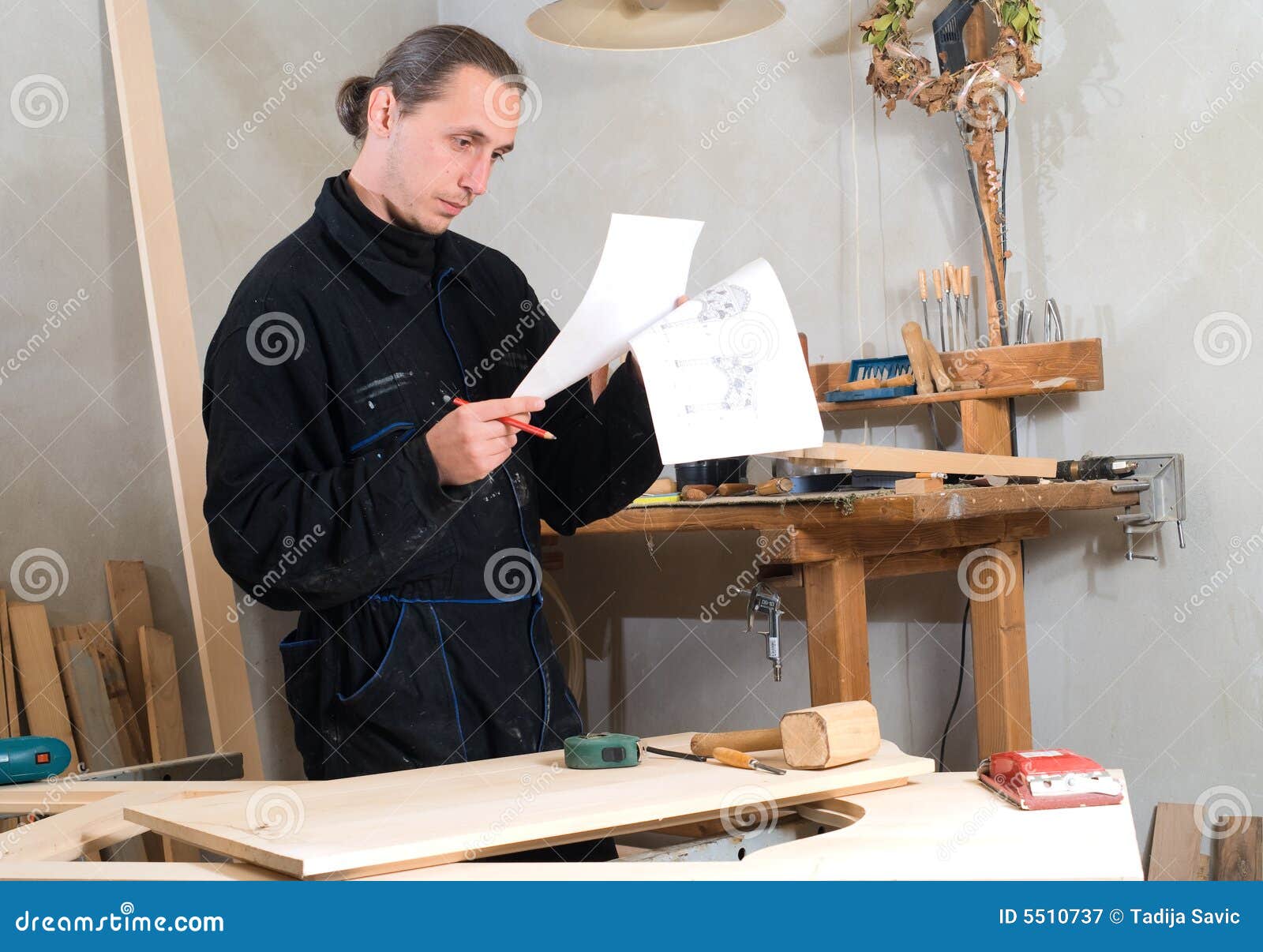 Carpenter stock image. Image of door, hands, carpentry - 5510737