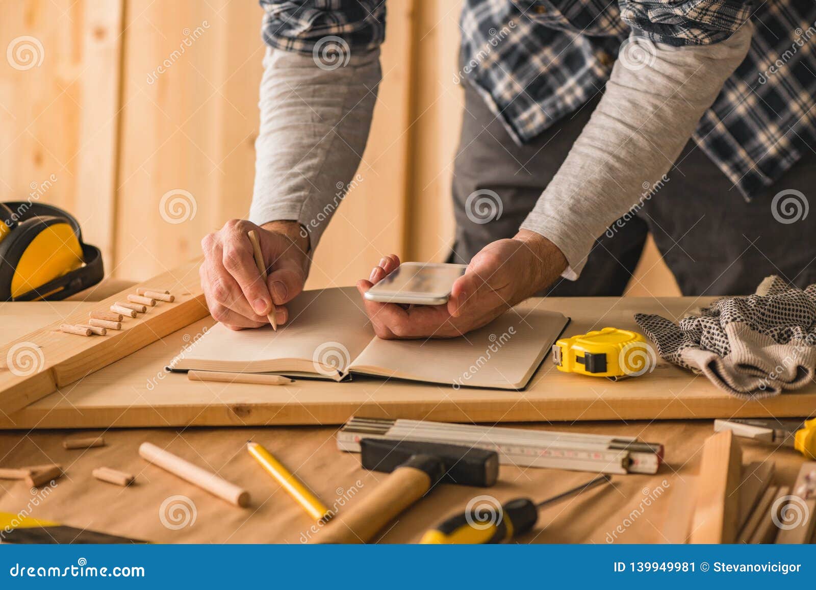 Carpenter Making Project Calculation Using Smartphone App Stock Image ...
