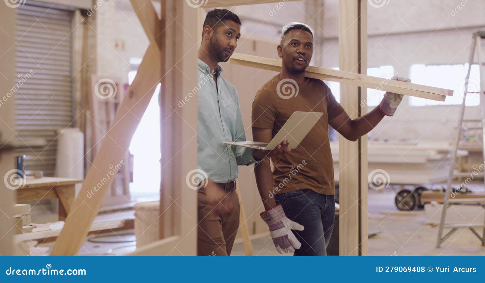 Carpenter Men, Workshop and Talking with Laptop, Planning and Teamwork ...