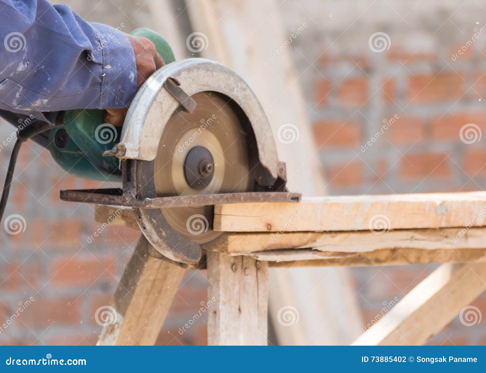 Carpenter Using Circular Saw in Loggers Stock Photo - Image of craft ...