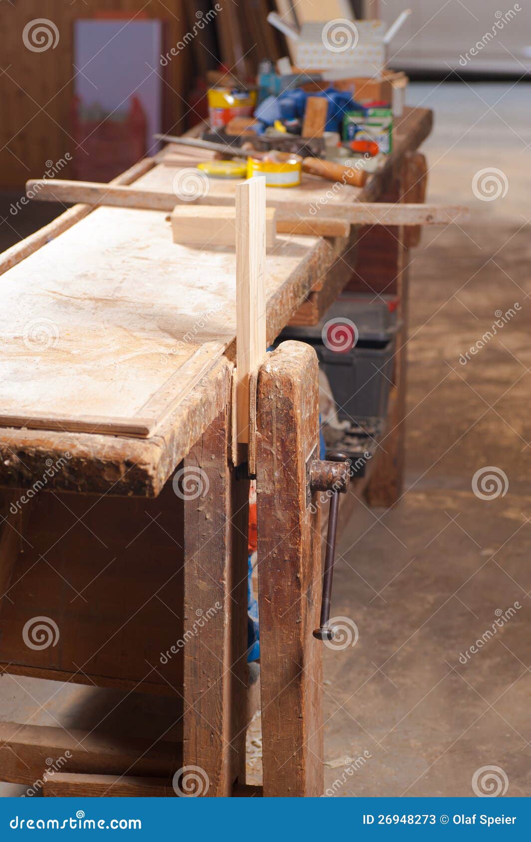 Carpenter work bench stock image. Image of equipment - 26948273