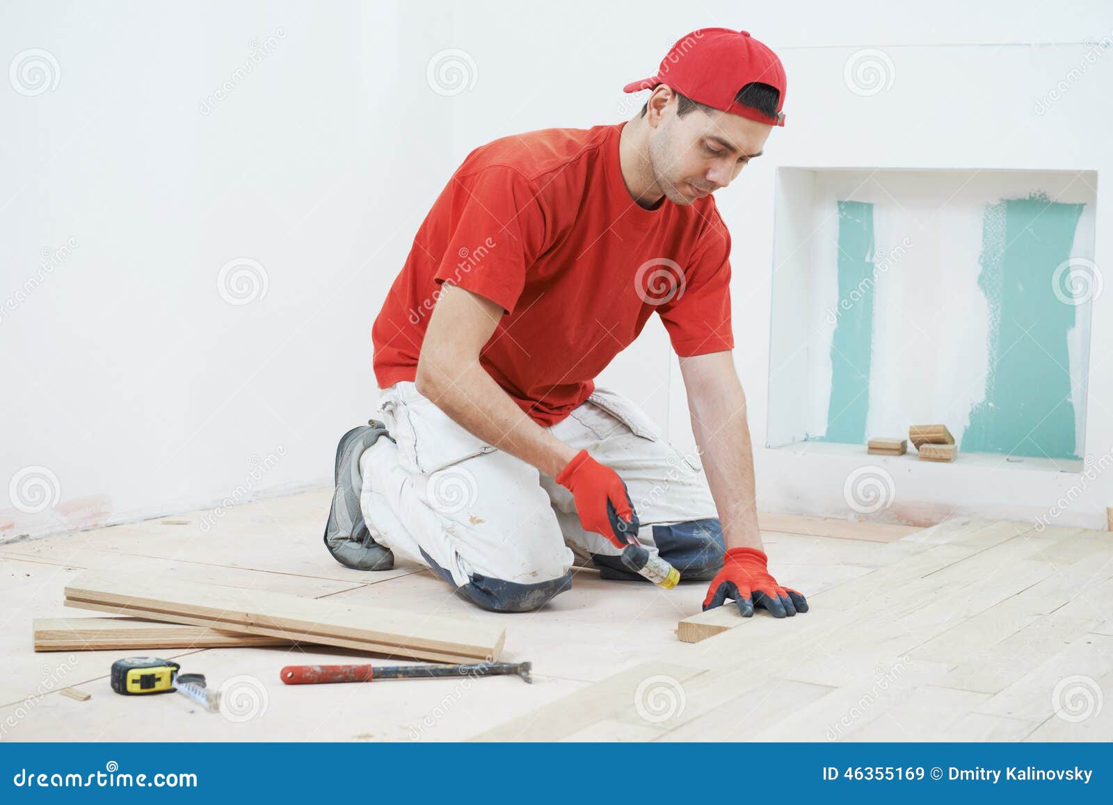 Carpenter Worker Joining Parket Floor Stock Image - Image of decoration ...