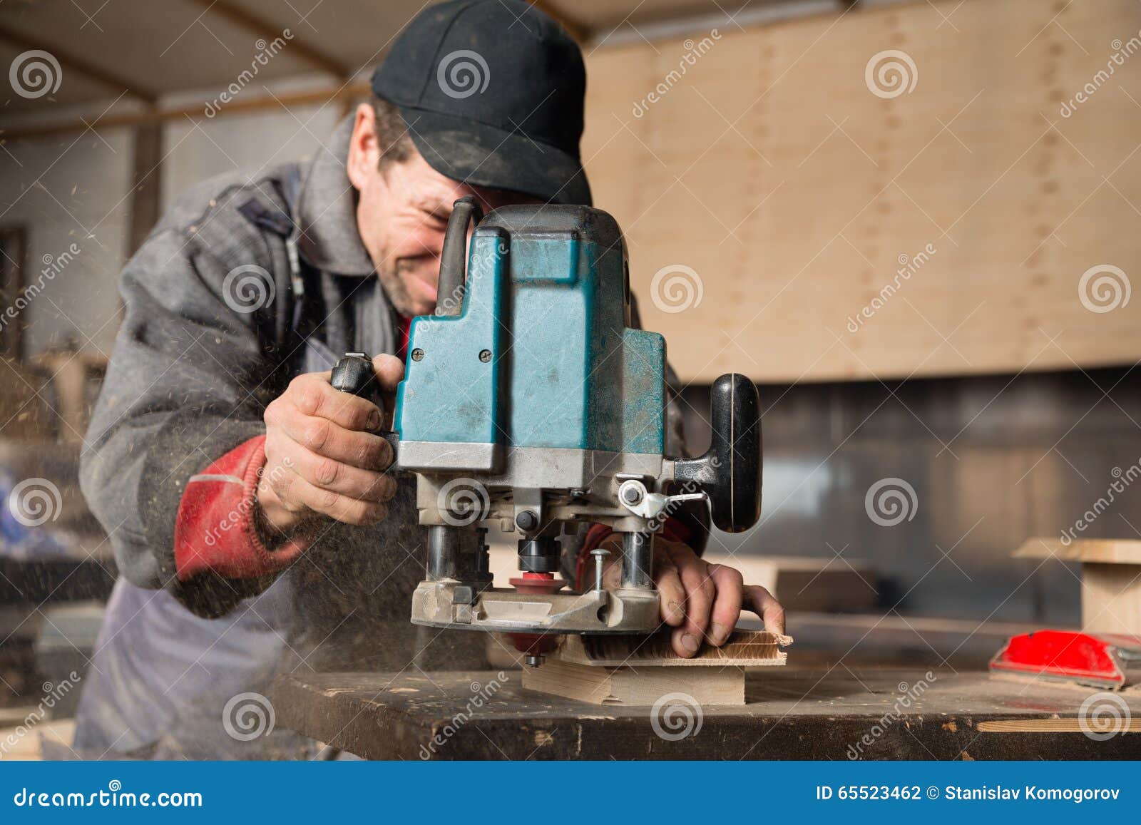 Carpenter Workpiece Milling Machine Stock Photo - Image of carpenter ...