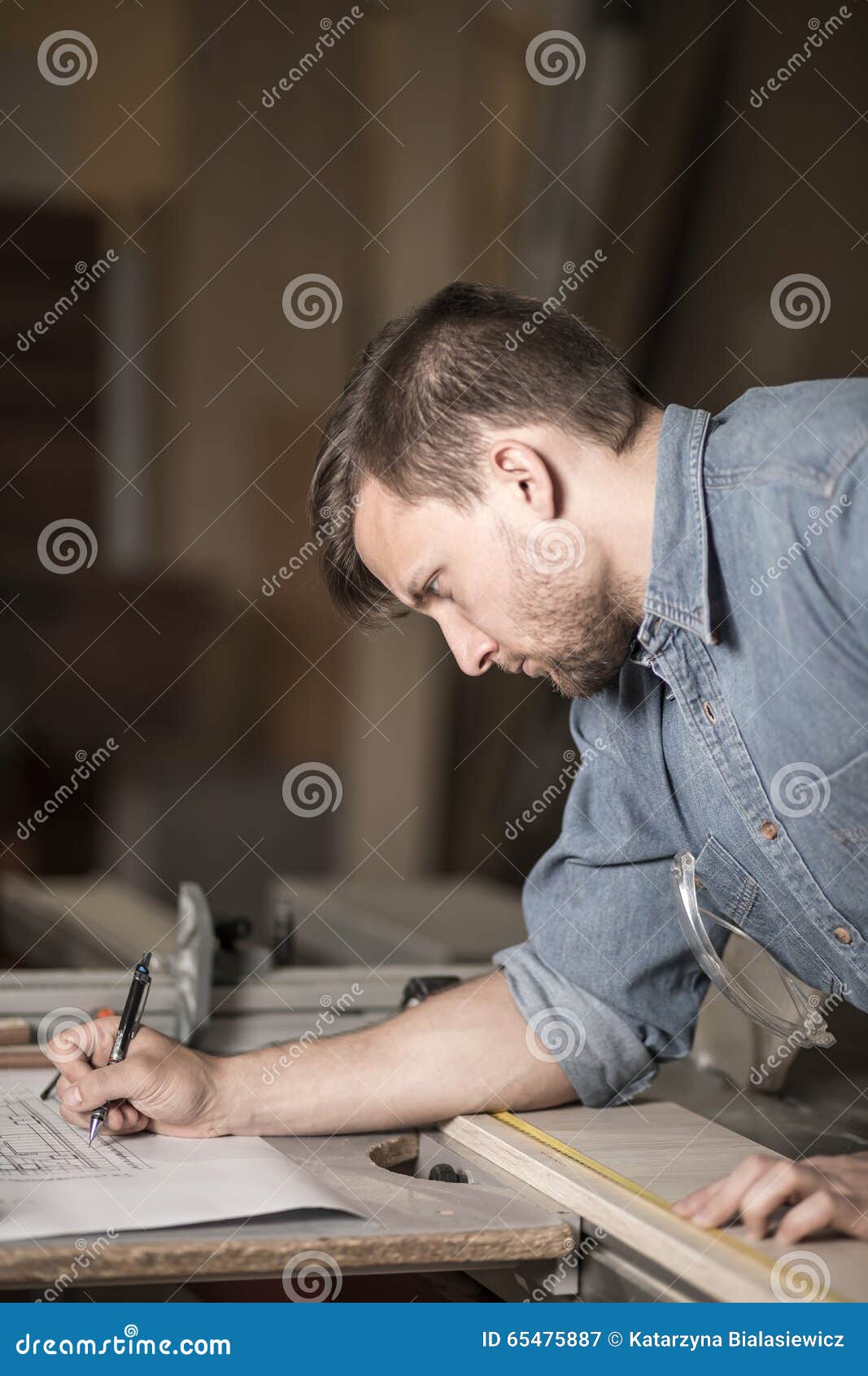 Carpenter Writing Down Measurements Stock Image - Image of furniture ...