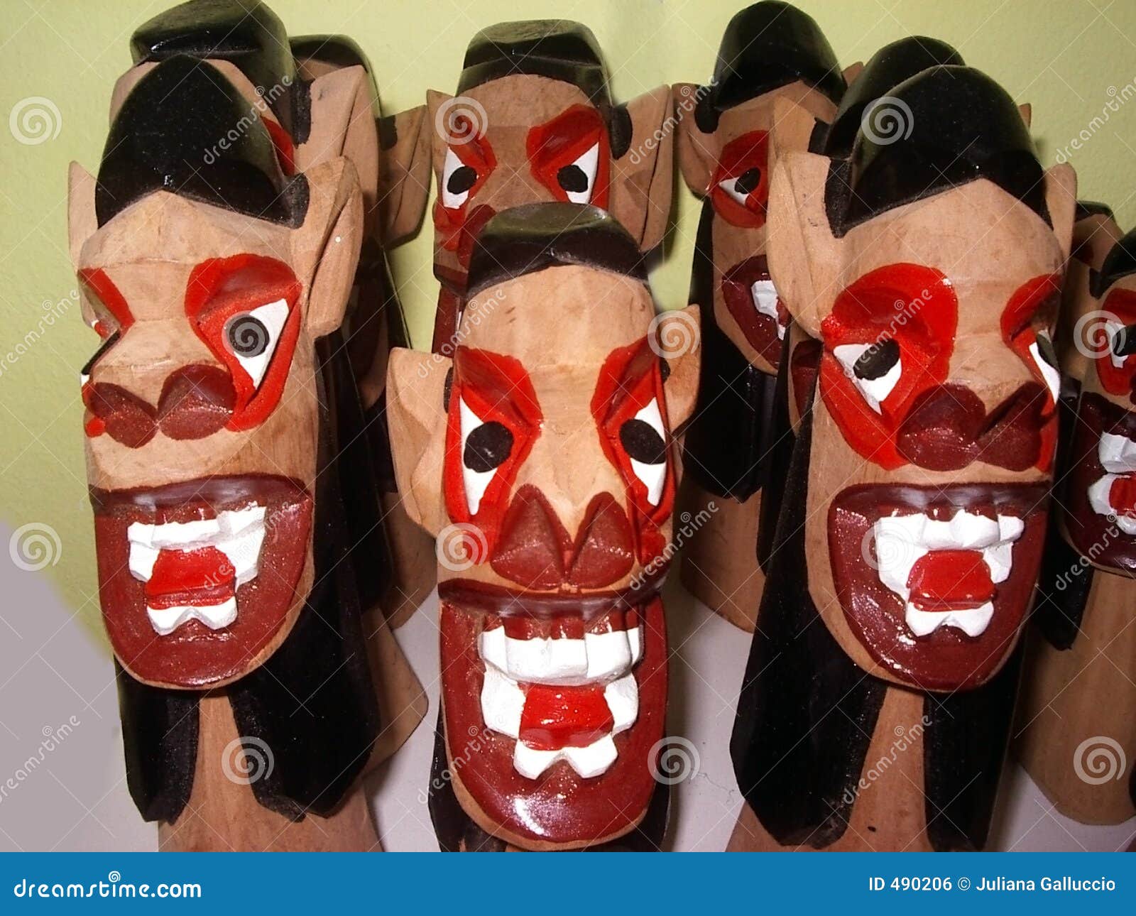 Carranca foto de stock. Imagem de susto, medo, cores, tribal - 490206