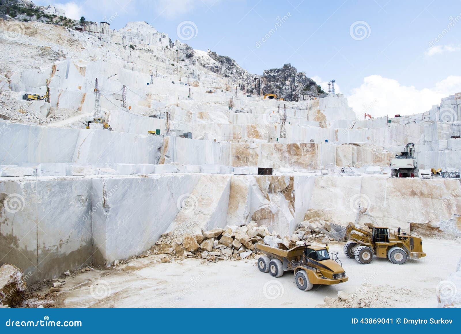 A Carrara marble quarry stock image. Image of mountains - 43869041