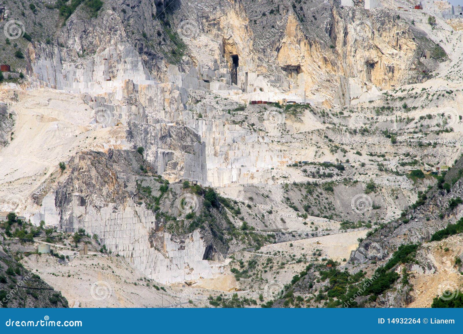Carrara marble stone pit stock photo. Image of natural - 14932264
