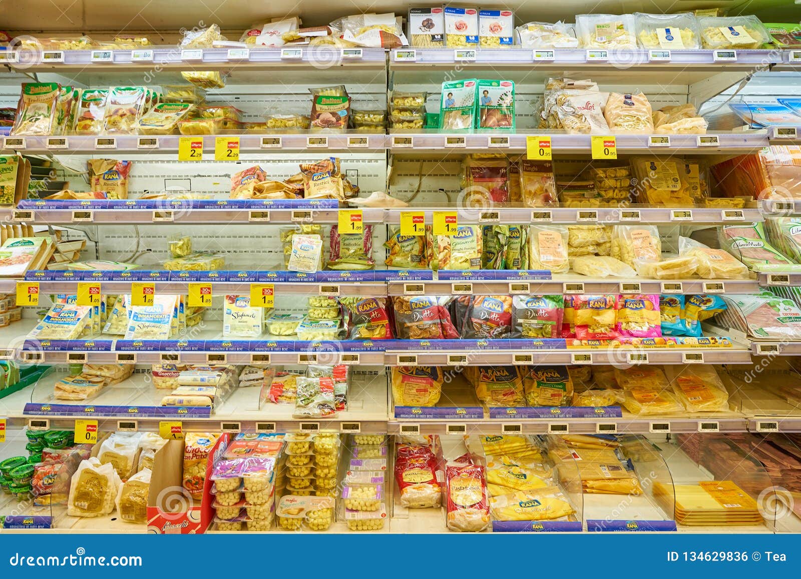 Carrefour editorial photo. Image of delicious, shop - 134629836