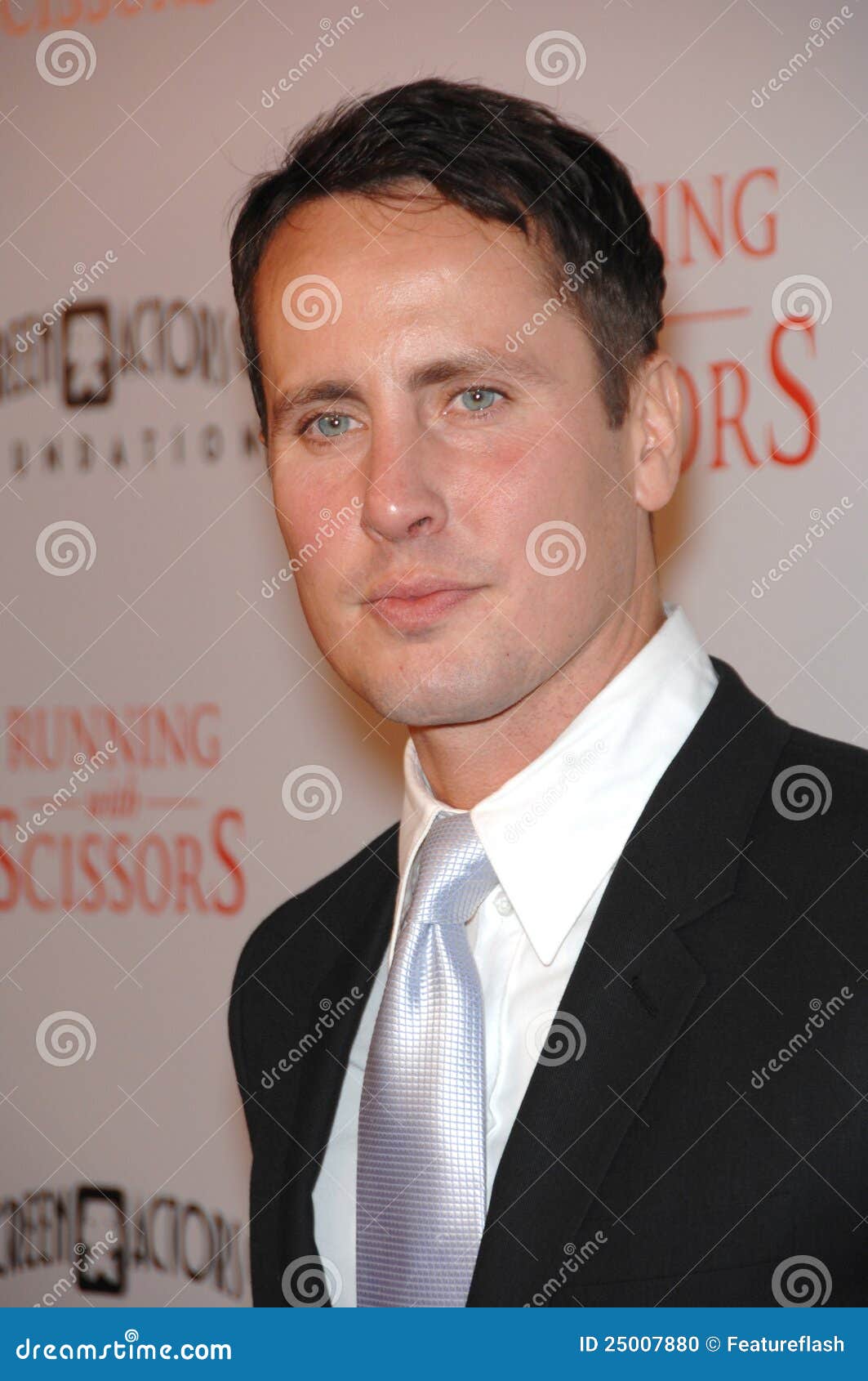 Carretero imagen editorial. Imagen de cuadro, tijera - 25007880