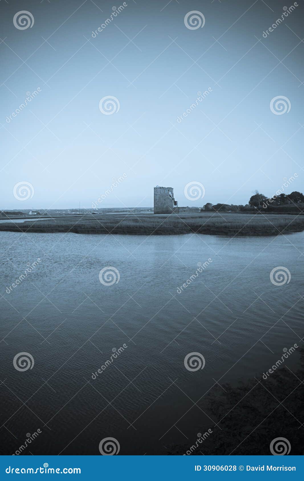 Carrigafoyle Castle on the Shannon Estuary Stock Photo - Image of ...