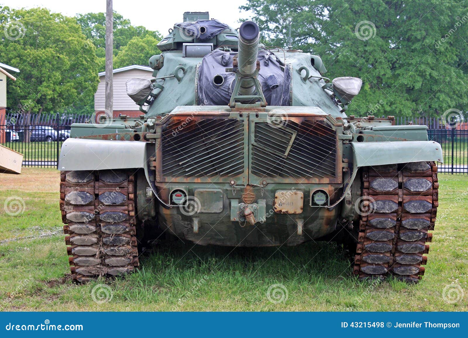 Carro Armato Militare D'annata Fotografia Stock - Immagine di bruco ...