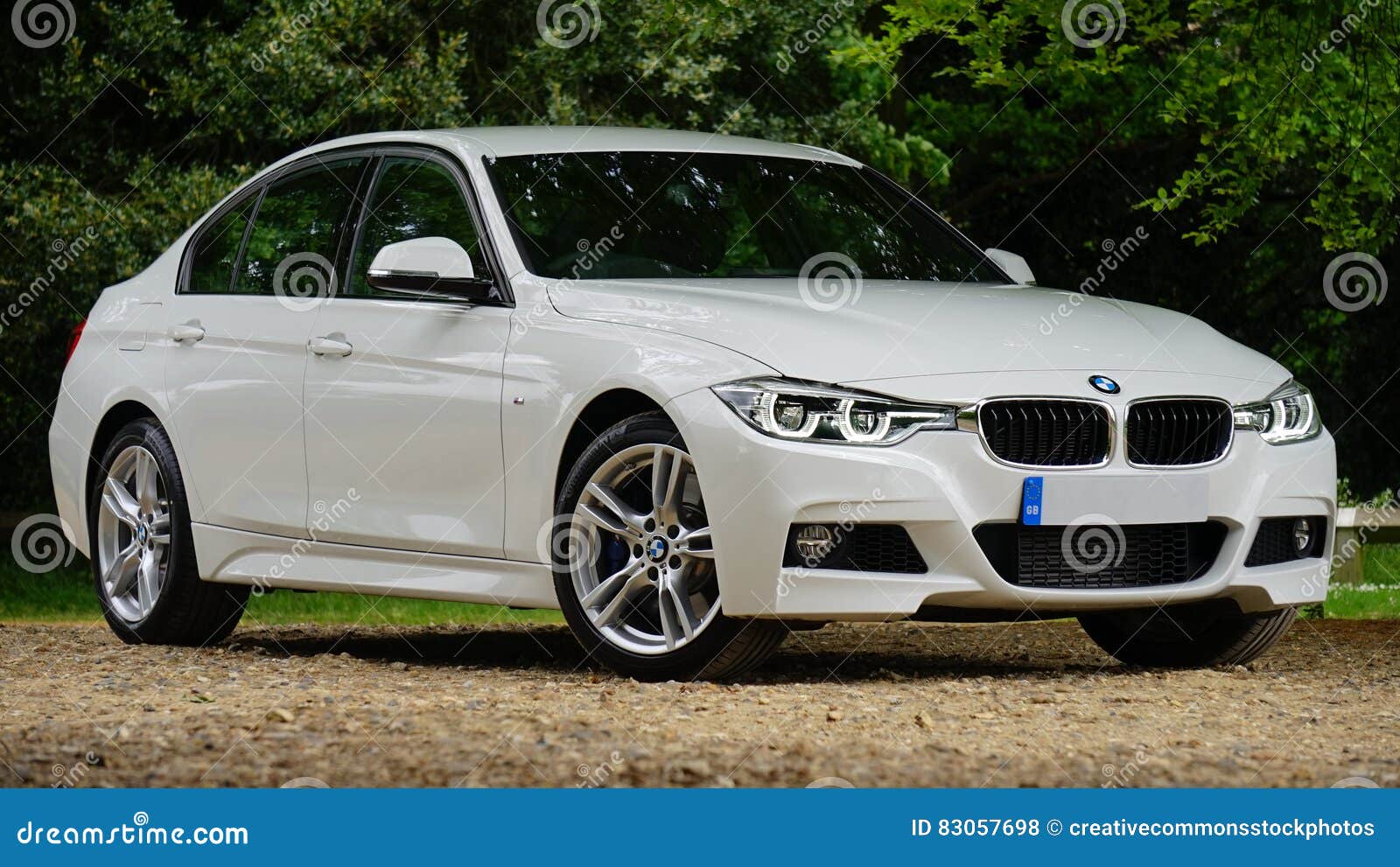 Carro Branco De BMW Imagem. Imagem: 83057698