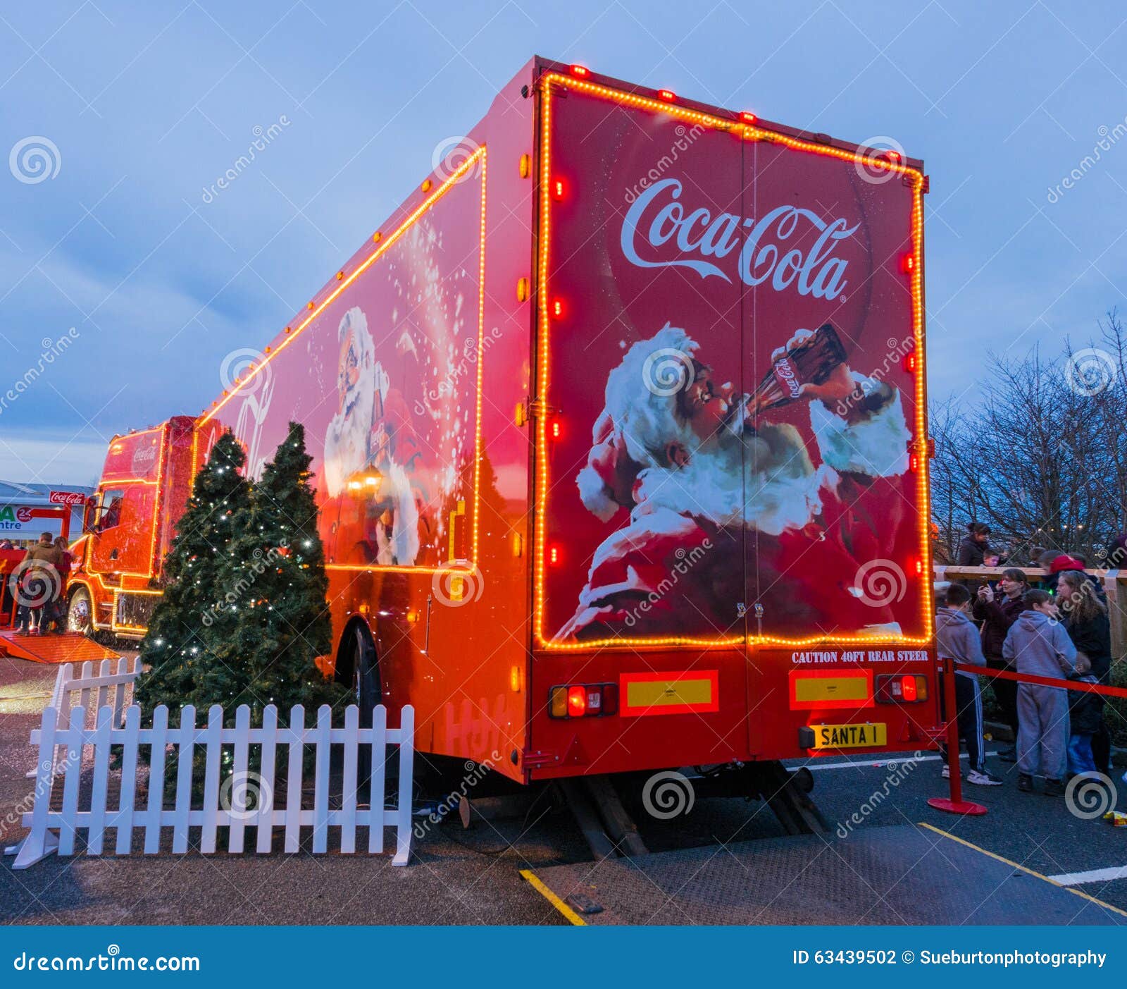 Carro de la Coca-Cola fotografía editorial. Imagen de parque - 63439502