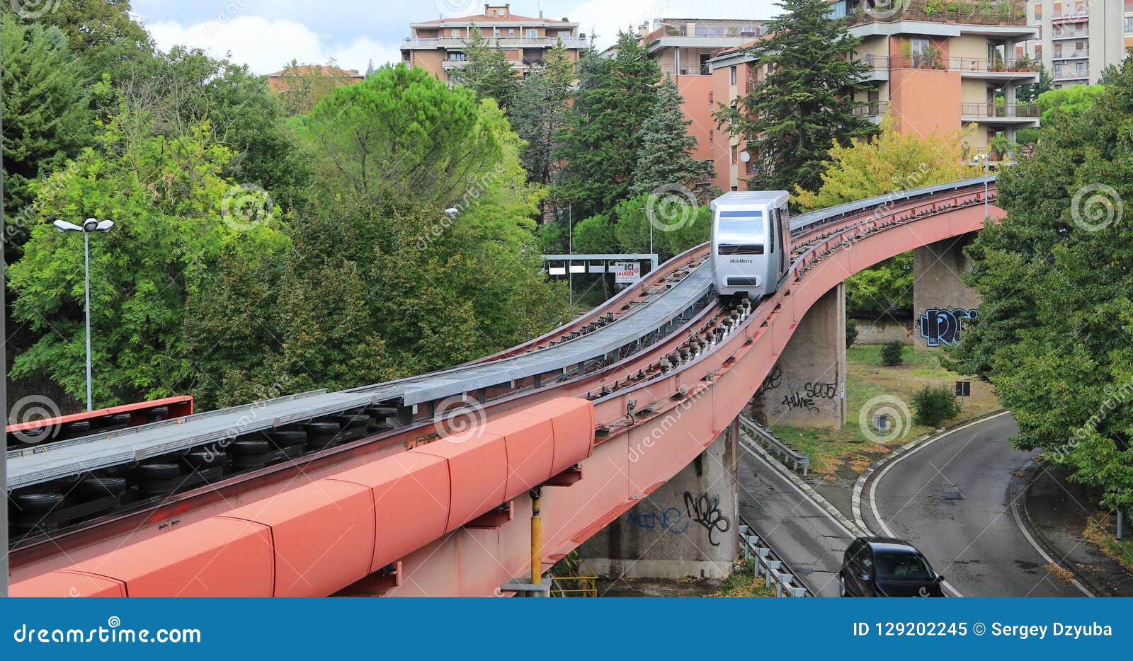 Carro De Minimetro En Perugia, Italia Almacen De Video - Vídeo de ...