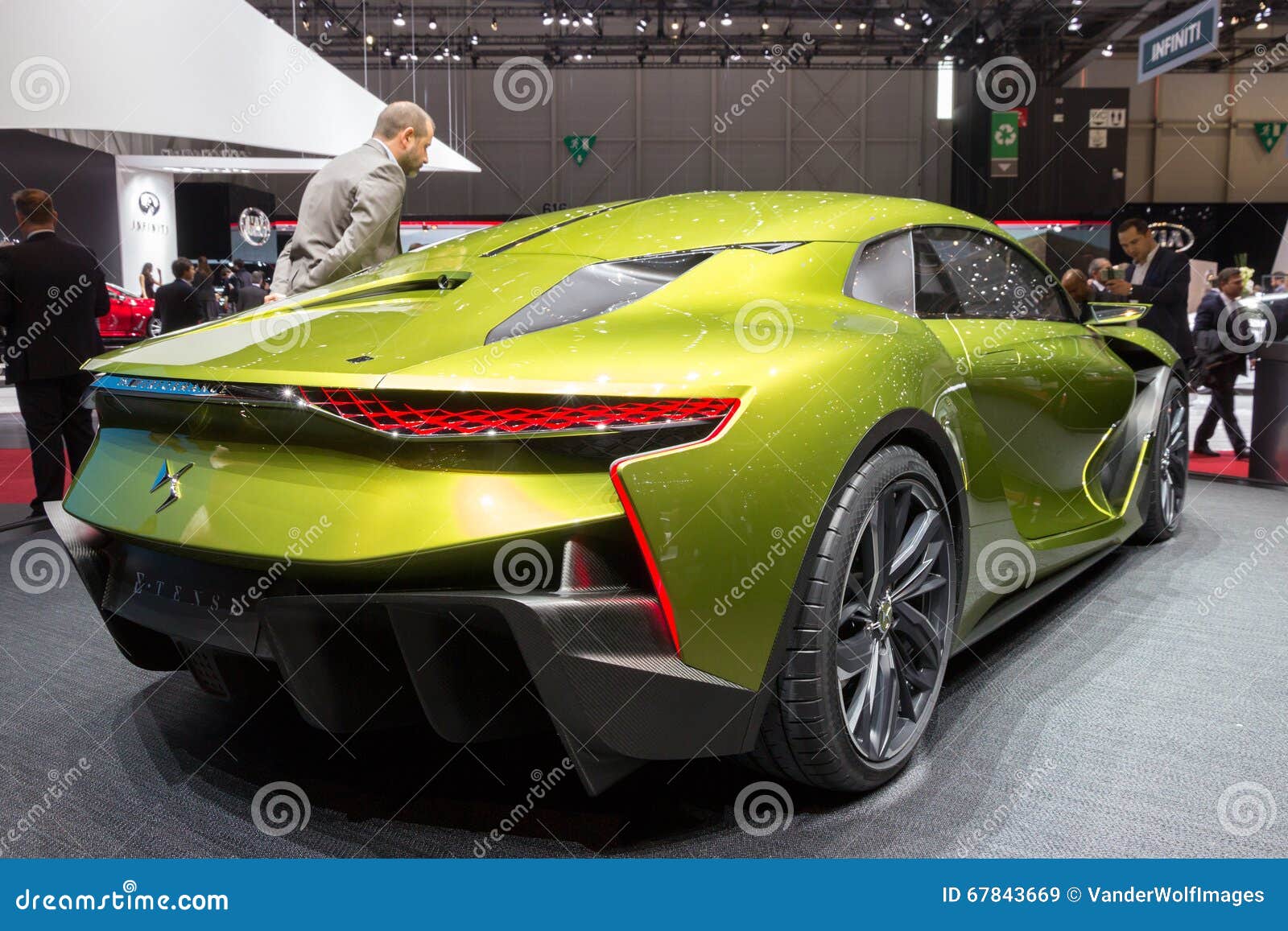 Carro E-tenso De Itroen DS GT Imagem de Stock Editorial - Imagem de ...