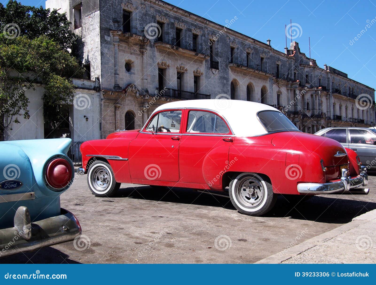 Carros de Cuba foto editorial. Imagem de cubanos, bonito - 39233306