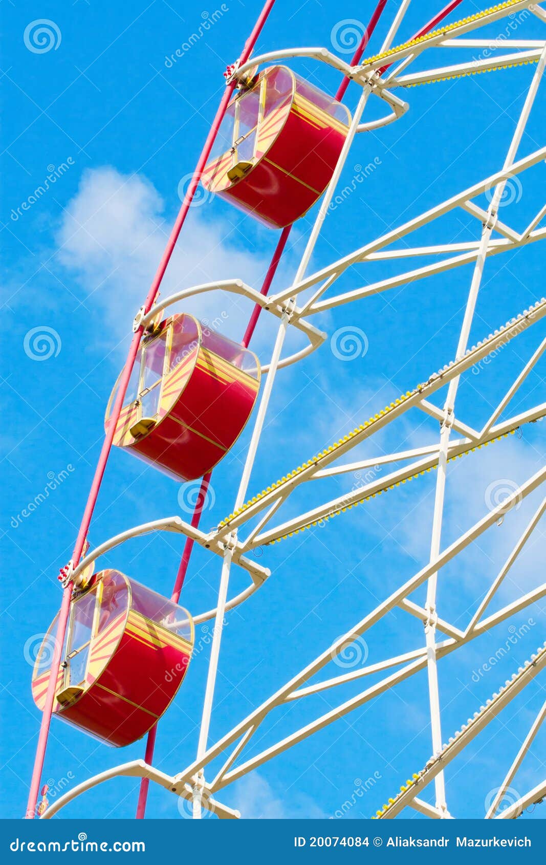 Carrossel do dipper grande foto de stock. Imagem de passeio - 20074084