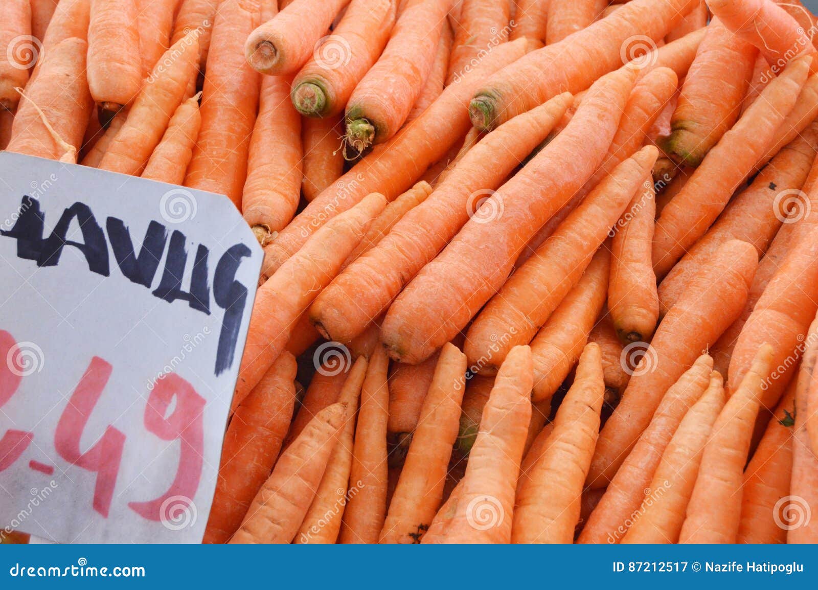 Carrots in grocery store stock image. Image of fresh - 87212517