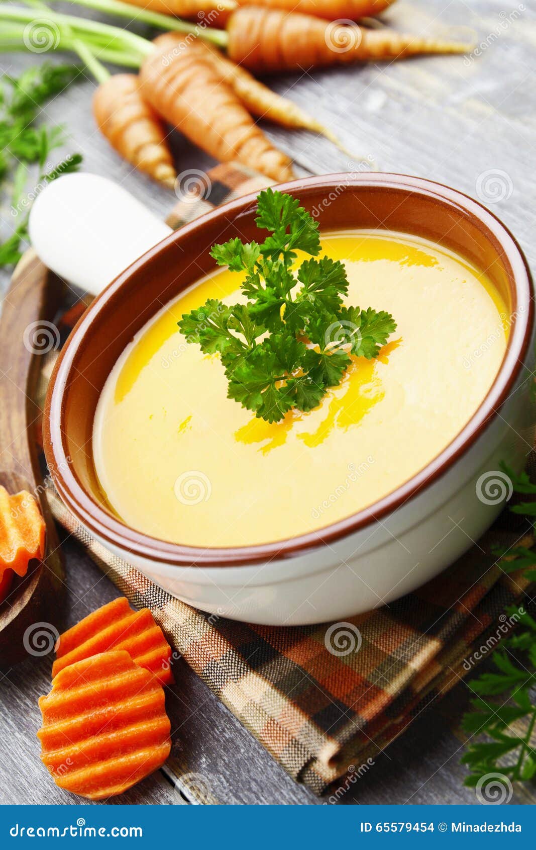 Carrots Soup in the Ceramic Pot Stock Photo - Image of dish, kitchen ...