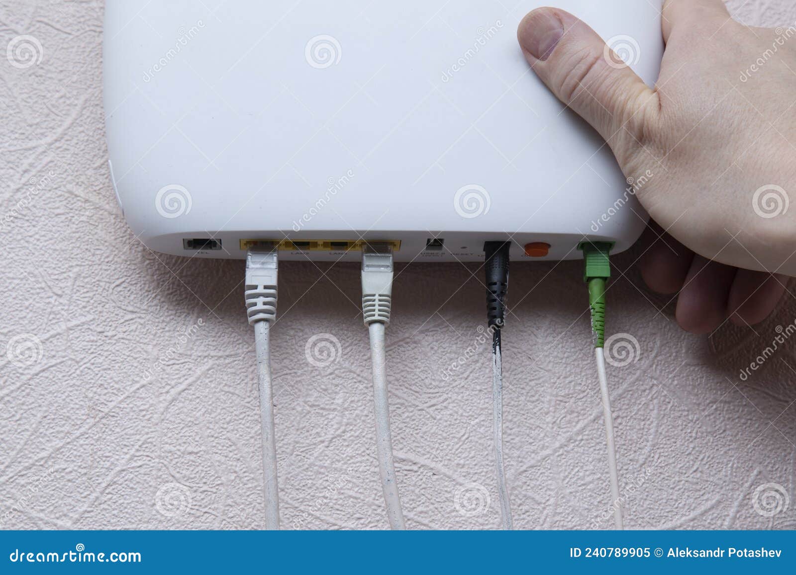 Carrying the Internet into the Home and Office.Connecting an Internet ...