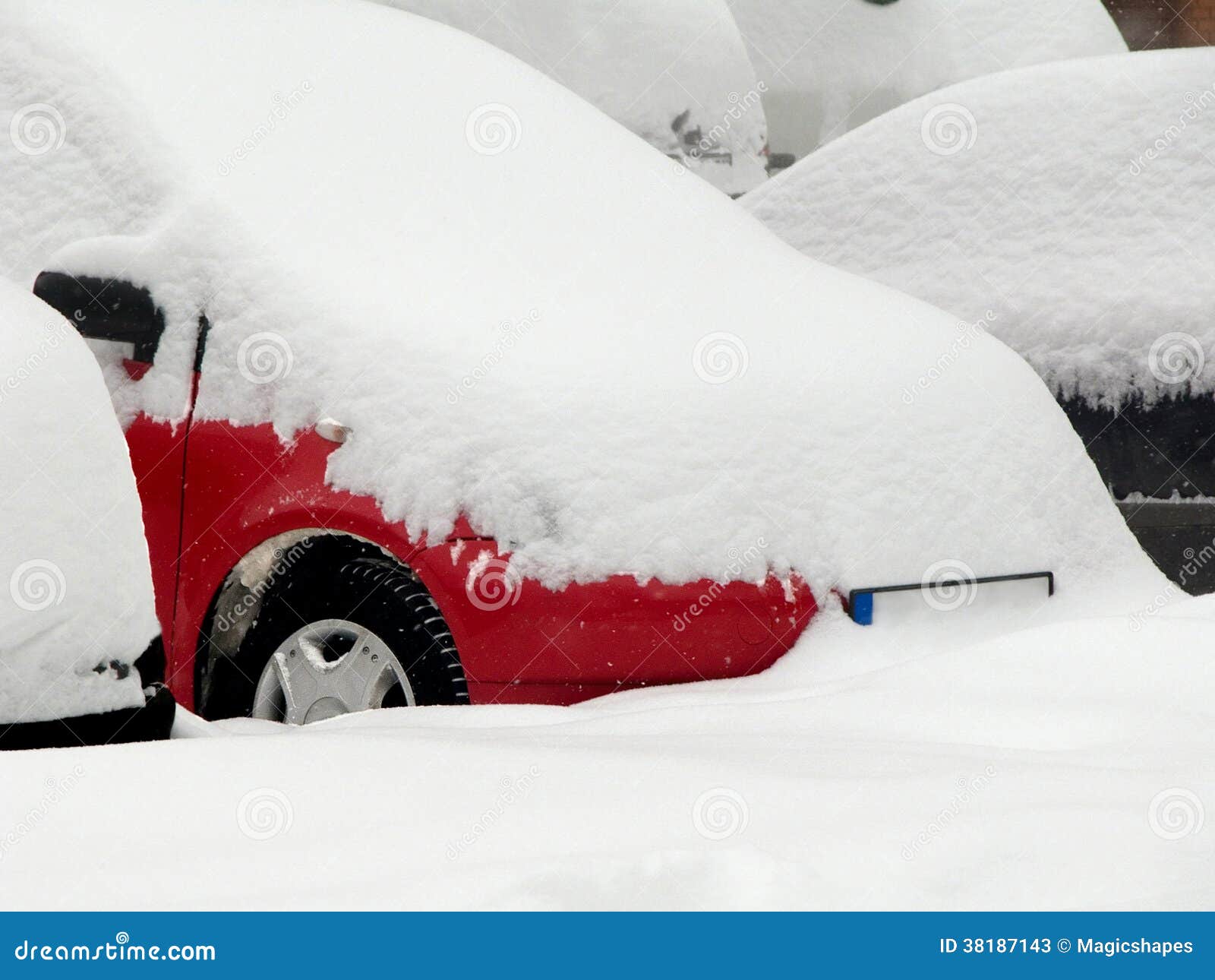 Cars covered with snow stock image. Image of snowing - 38187143