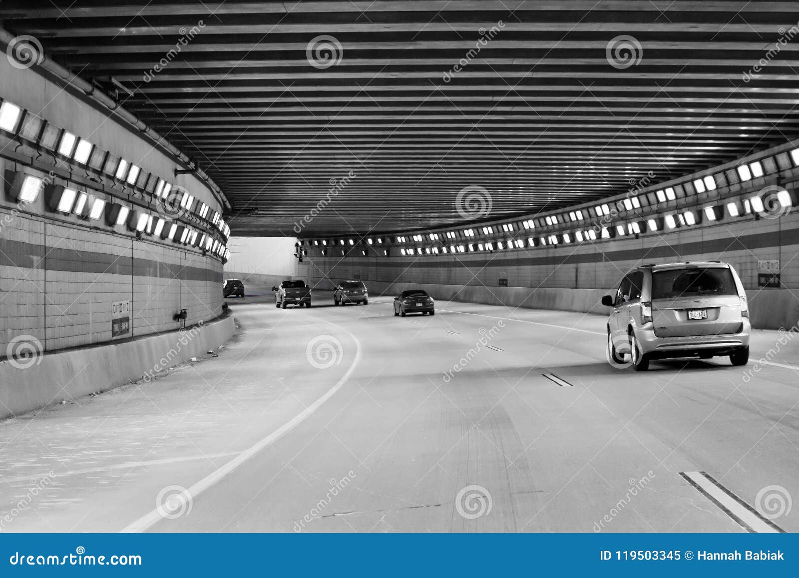 Cars Passing through Lighted Tunnel Editorial Image - Image of lighted ...