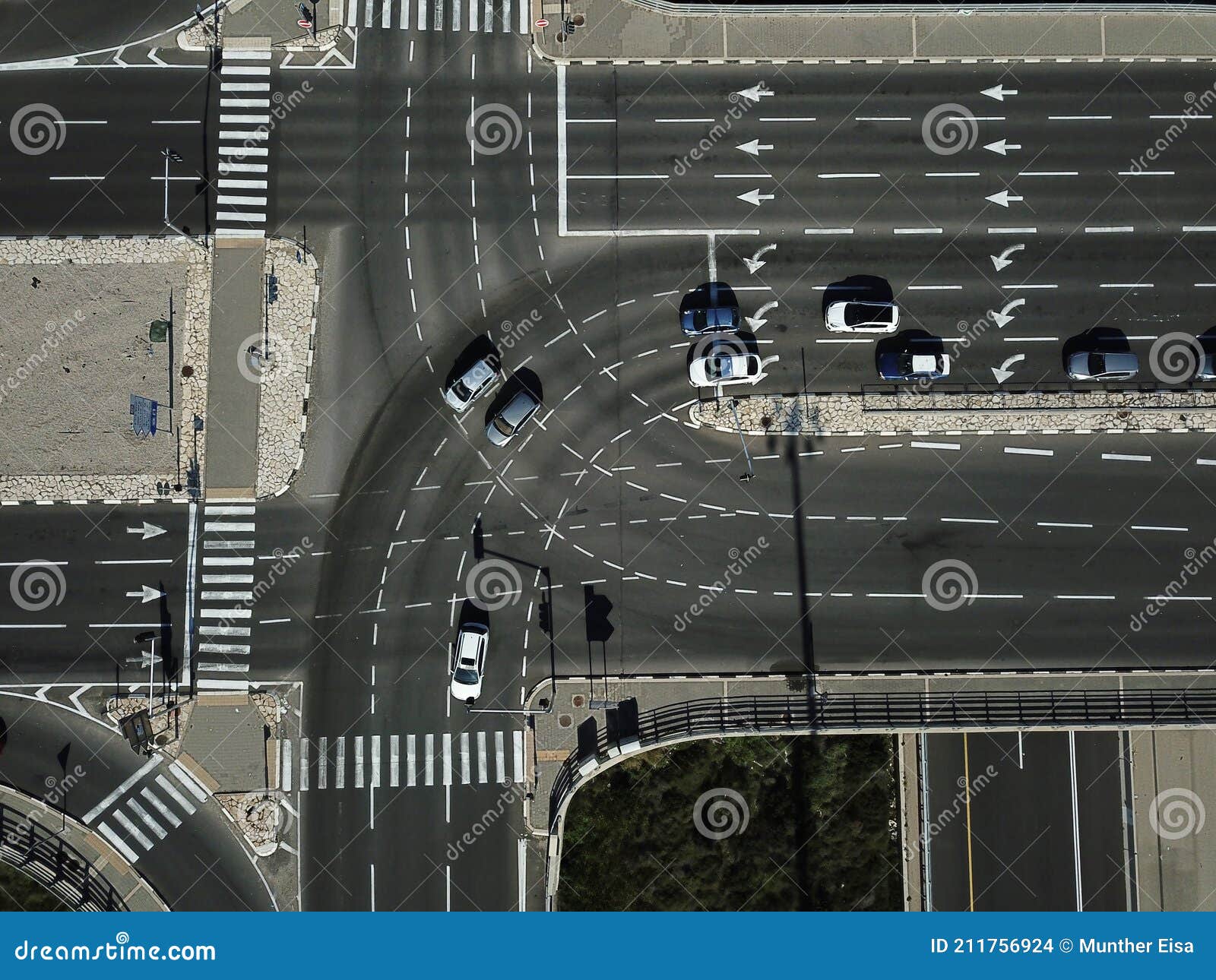 Cars turning left.. stock photo. Image of cars, left - 211756924