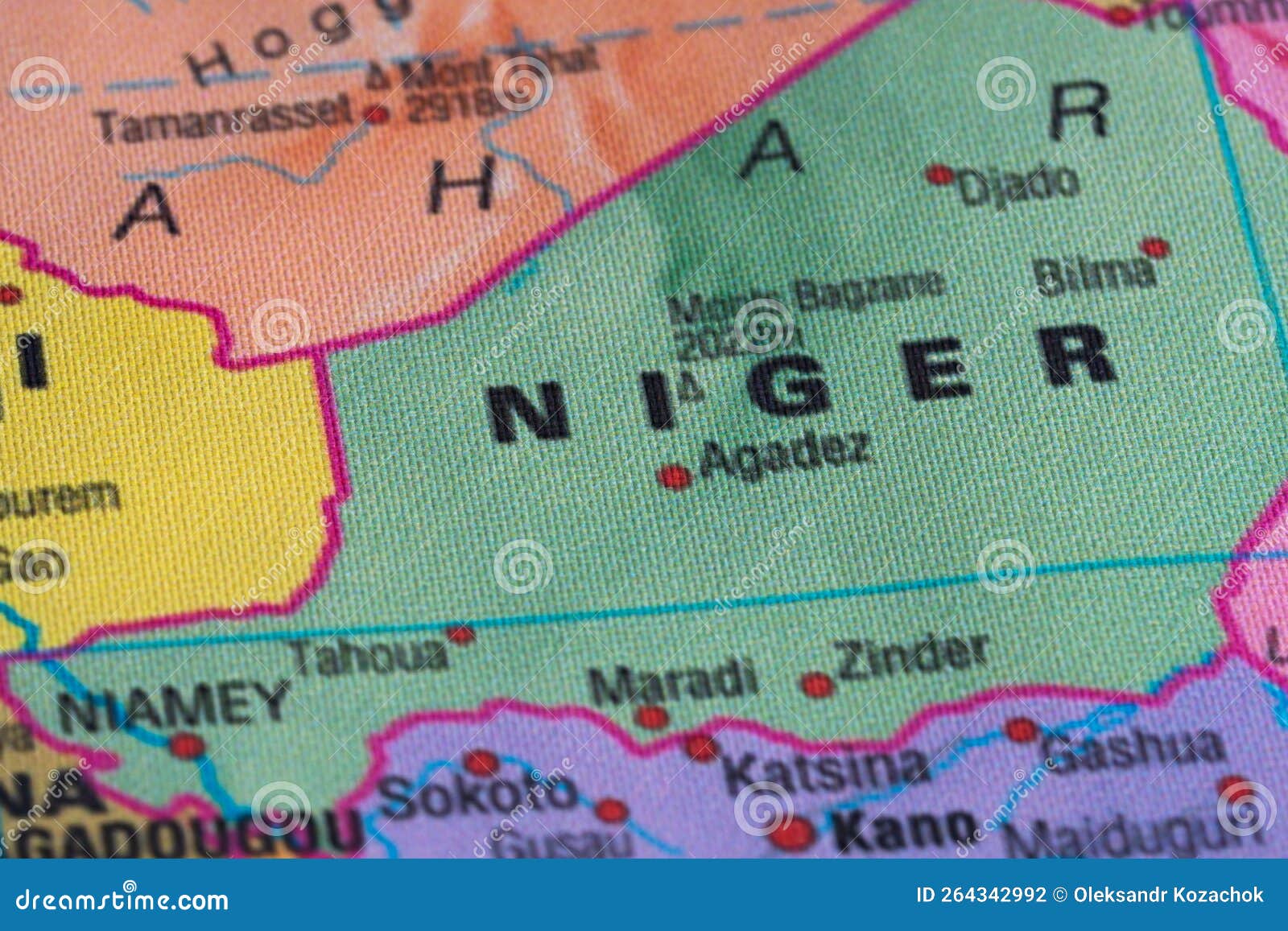 Carte Du Niger Sur Un Globe Géographique. Photo stock - Image du ...