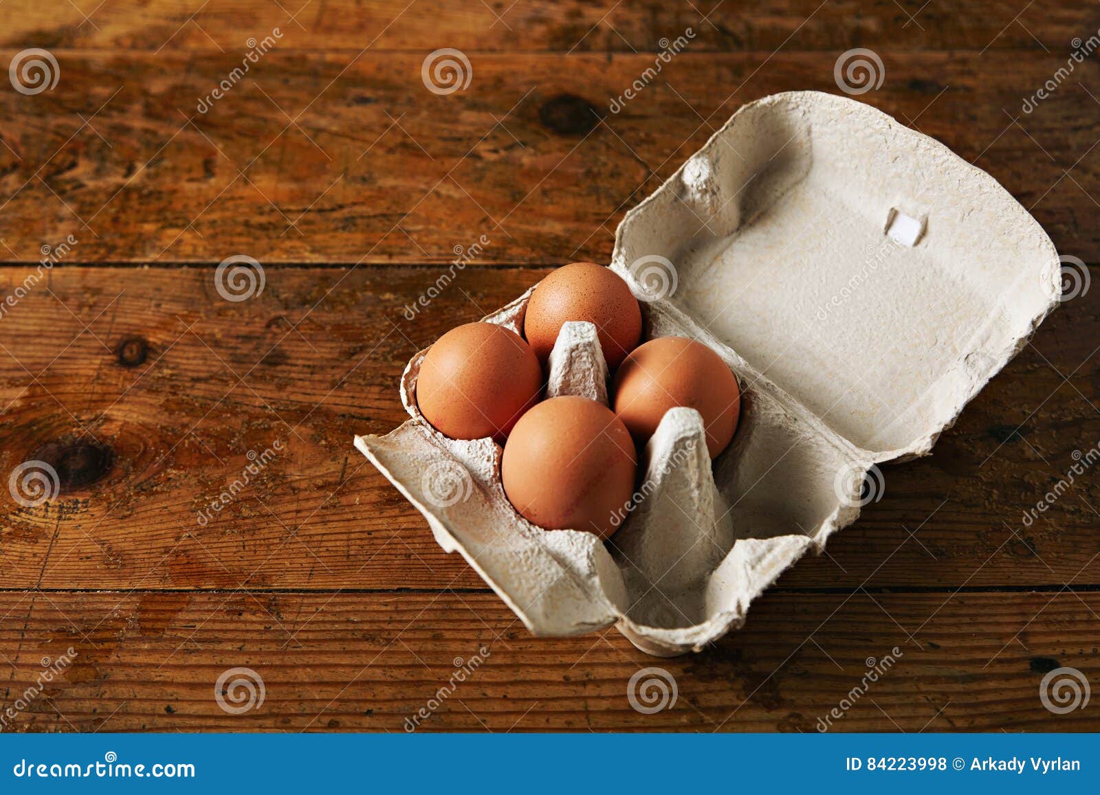 Carton of Eggs on a Wooden Table Stock Photo - Image of farmfresh ...