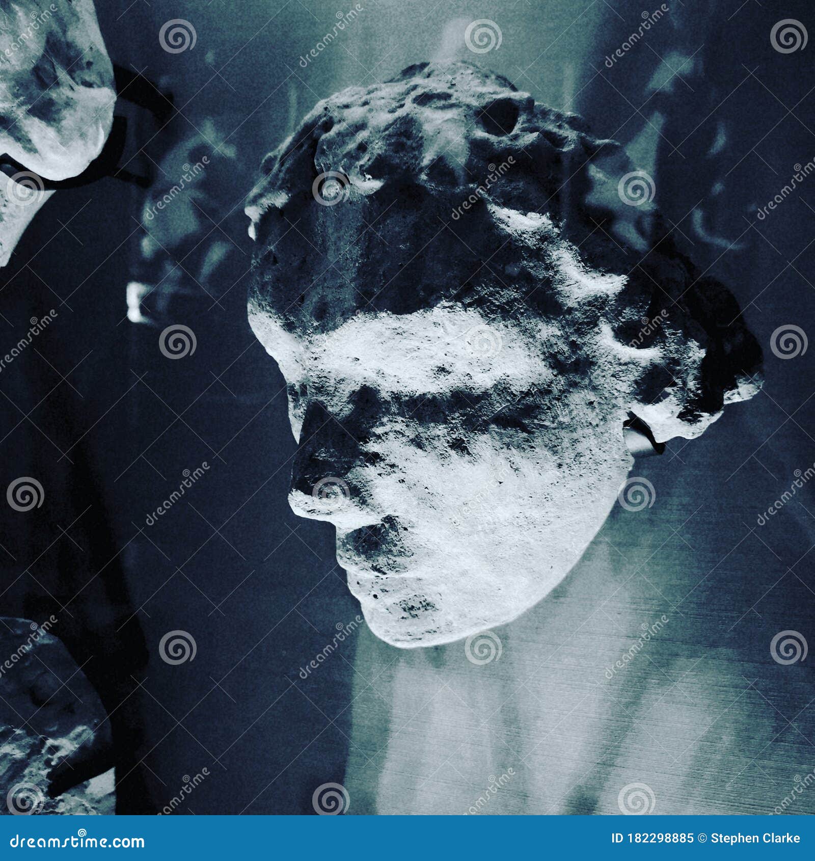 Carved Stone Figurehead / Grotesque Editorial Image - Image of carved ...