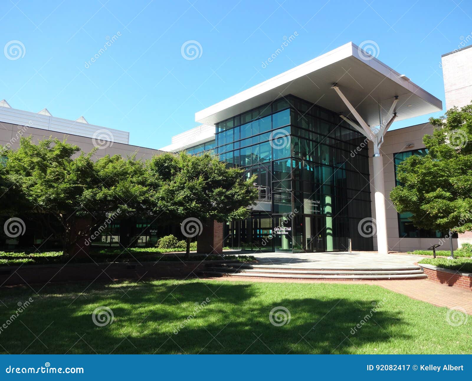 Cary, NC Town Hall editorial photography. Image of glass - 92082417