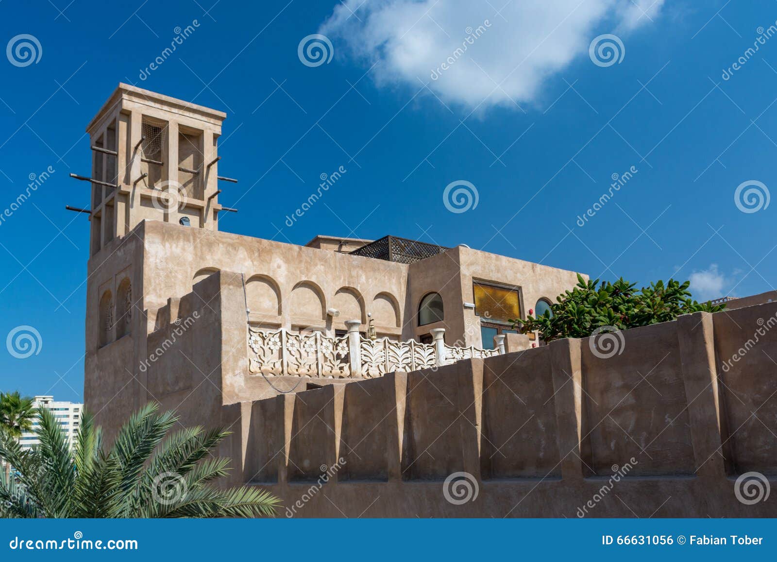 Casa árabe tradicional foto de stock. Imagem de arabia - 66631056
