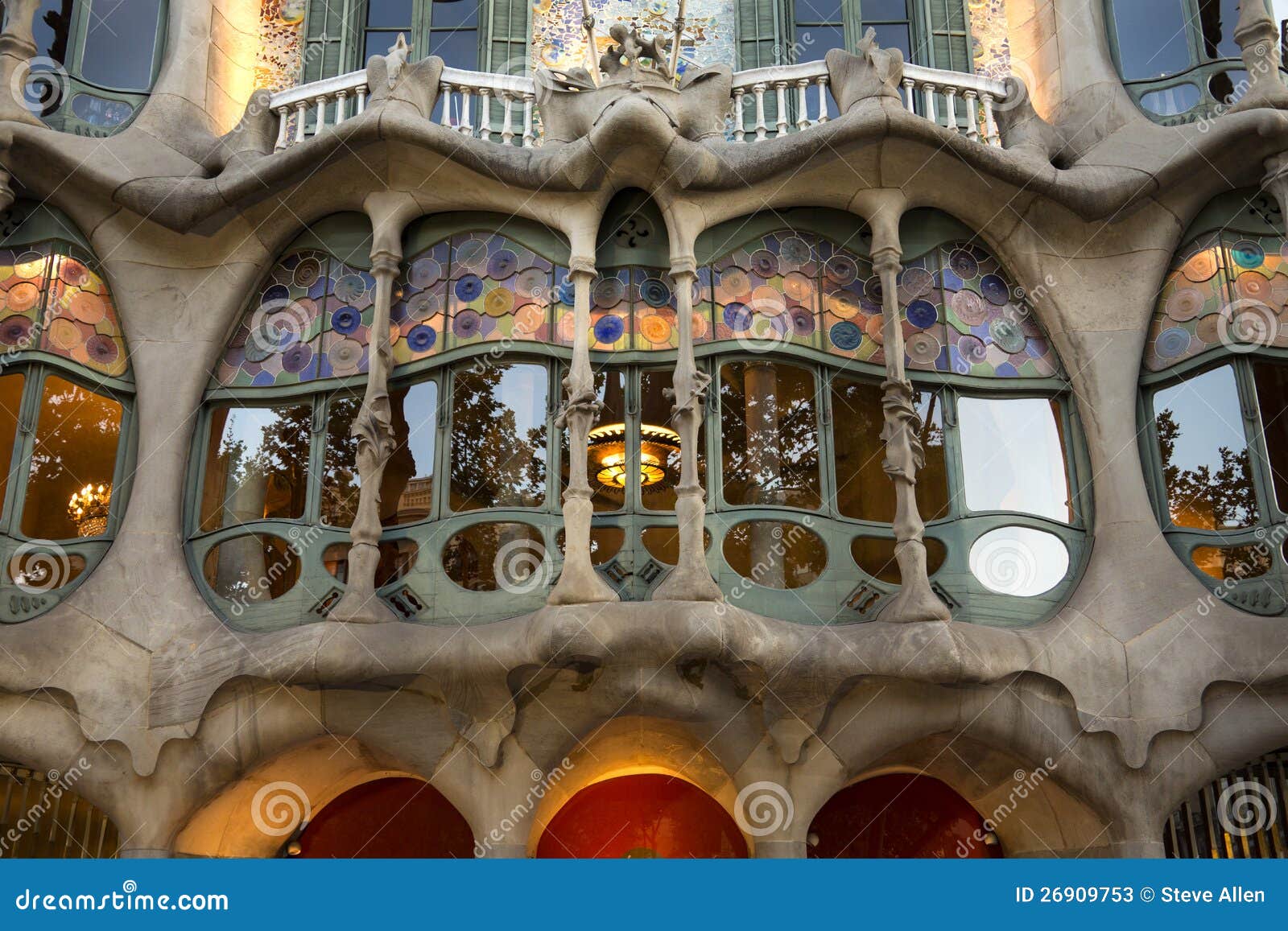 Casa Batllo - Barcelona - Spain Editorial Stock Photo - Image of gaudi ...