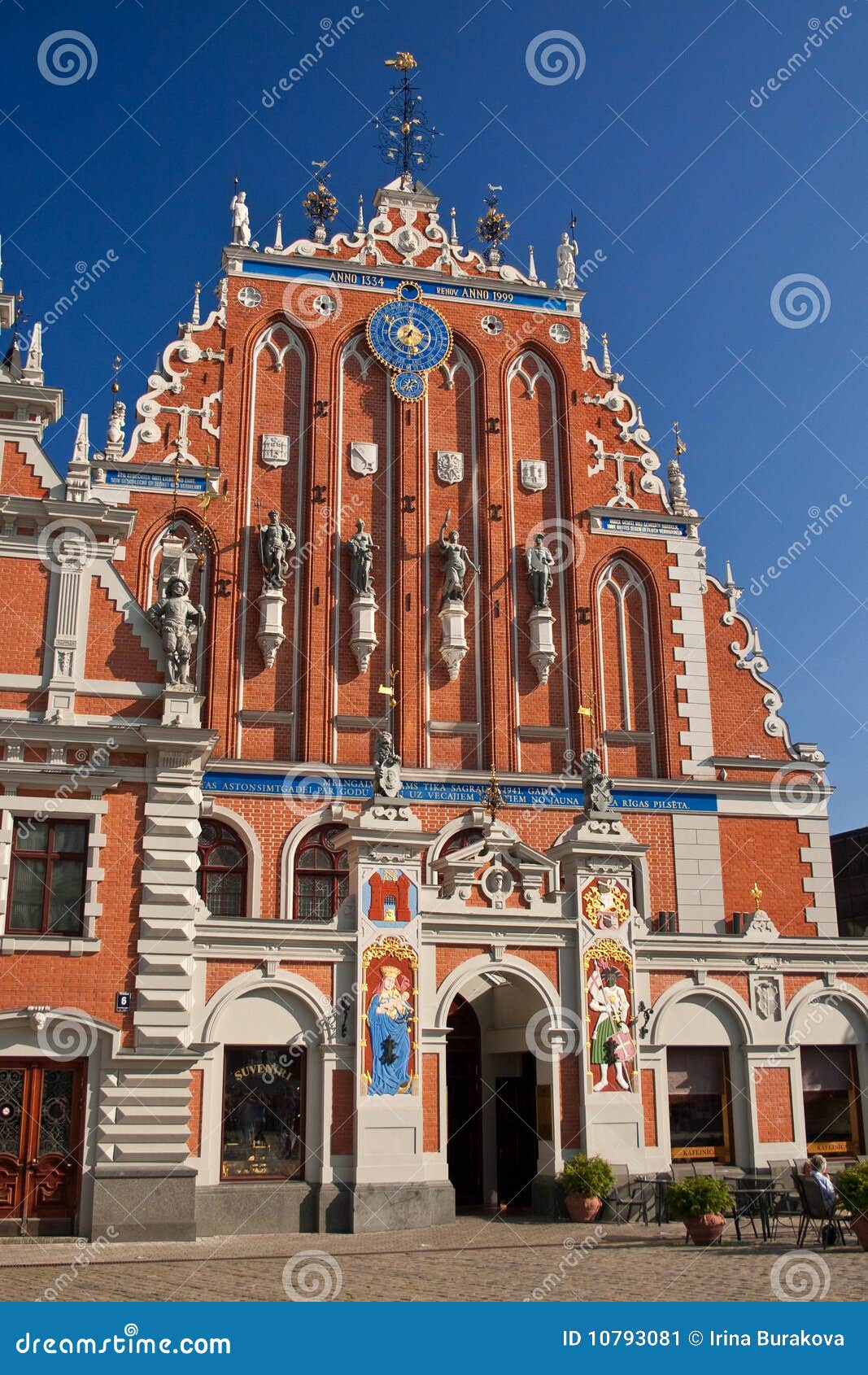 Casa De La Espinilla En Riga, Latvia Foto editorial - Imagen de alto ...