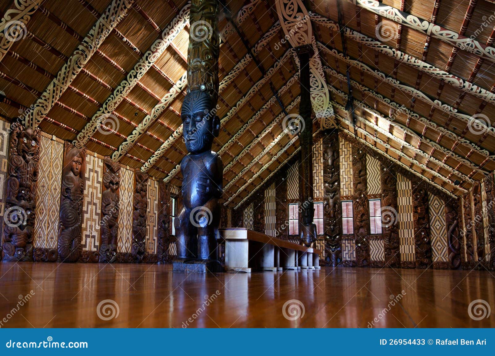 Casa De Reunión Maorí - Marae Foto de archivo editorial - Imagen de ...