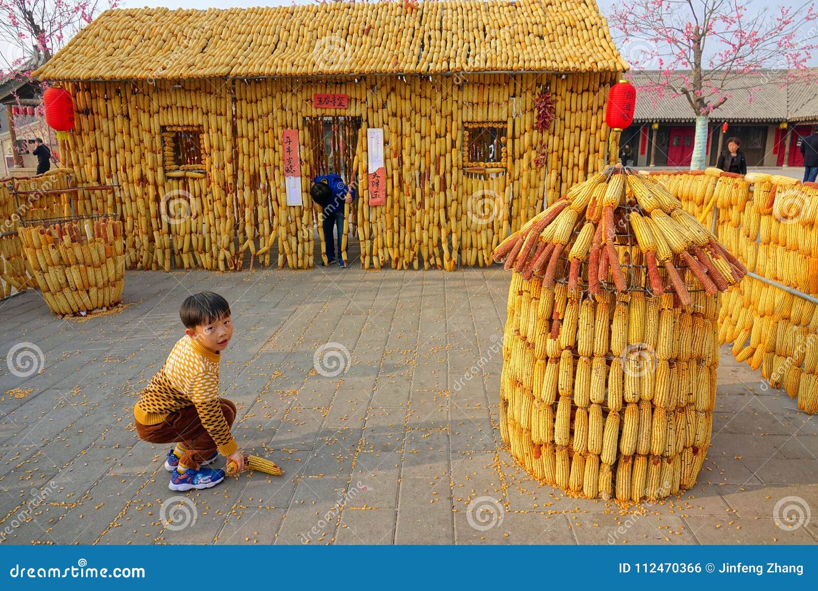 Casa del maíz foto editorial. Imagen de turismo, cultura - 112470366