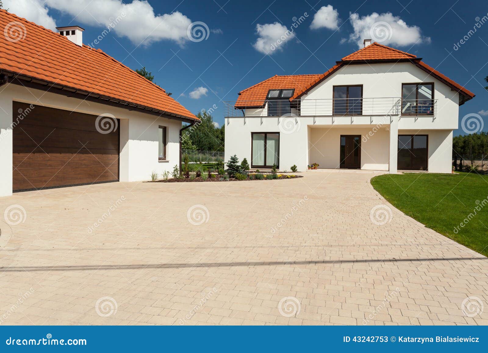 Casa E Anexo Modernos Com Garagem Imagem de Stock - Imagem de hipoteca ...